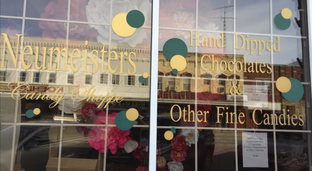 Neumeister's Candy & Ice Cream - Destination Seneca County
